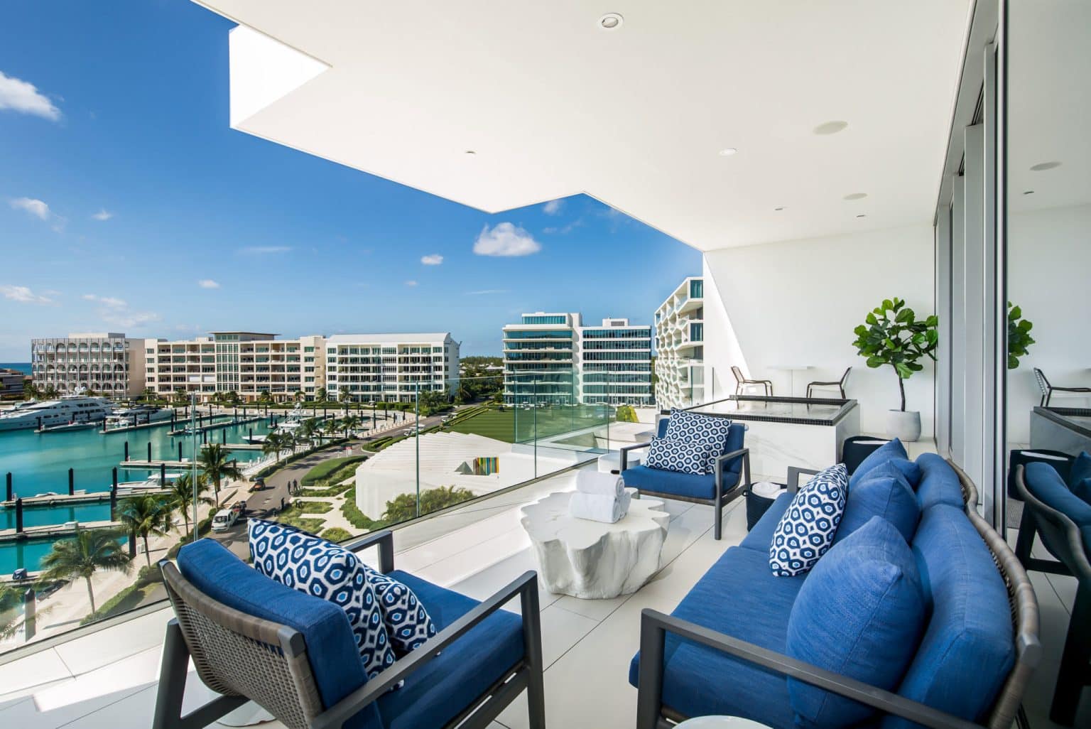 FTX ใช้เงิน 2,600 ล้านบาท ในการซื้ออสังหาริมทรัพย์สุดหรูในบาฮามาสในปี ...